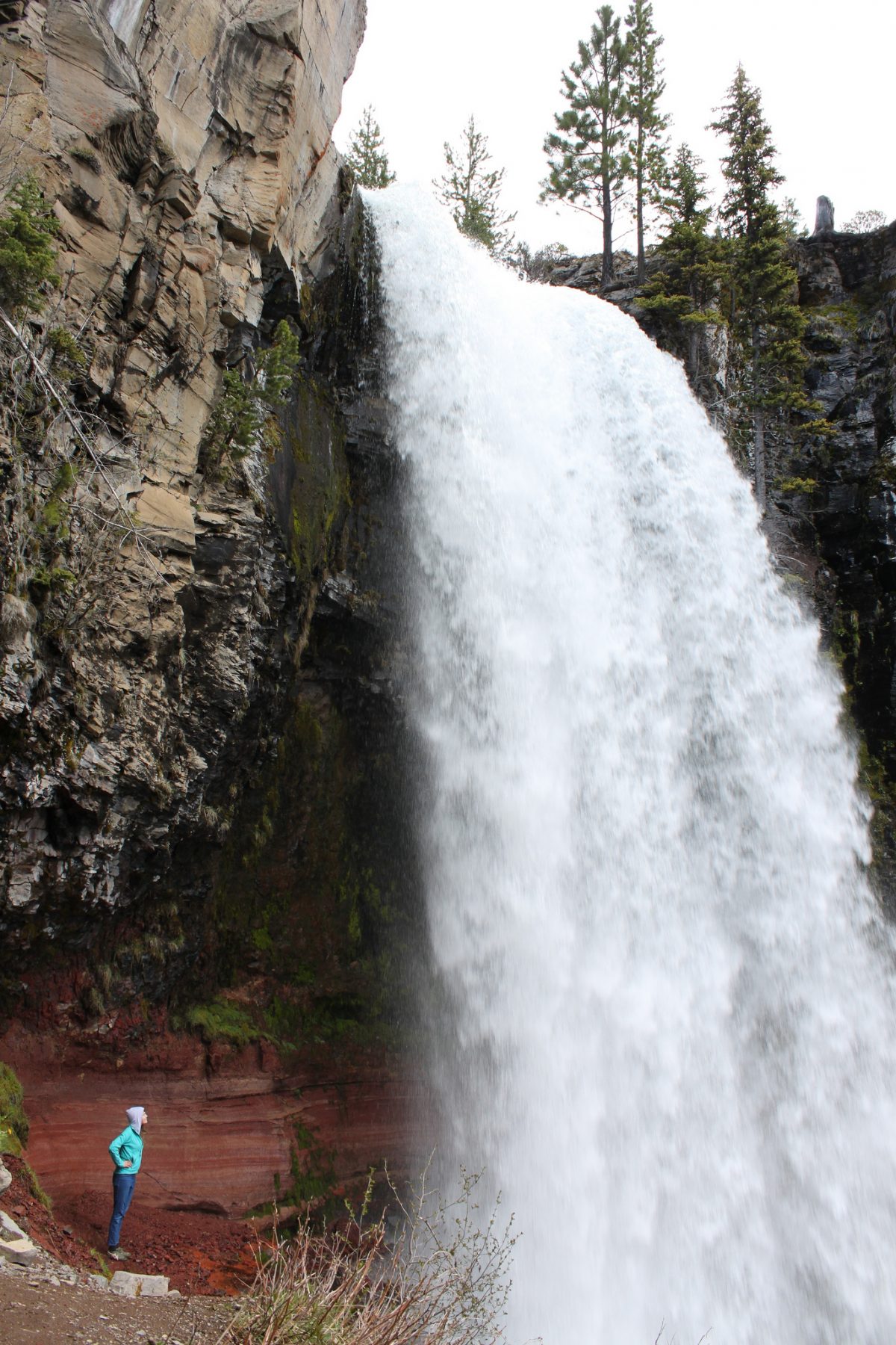 Guide to Hiking Tumalo Falls in Bend, Oregon