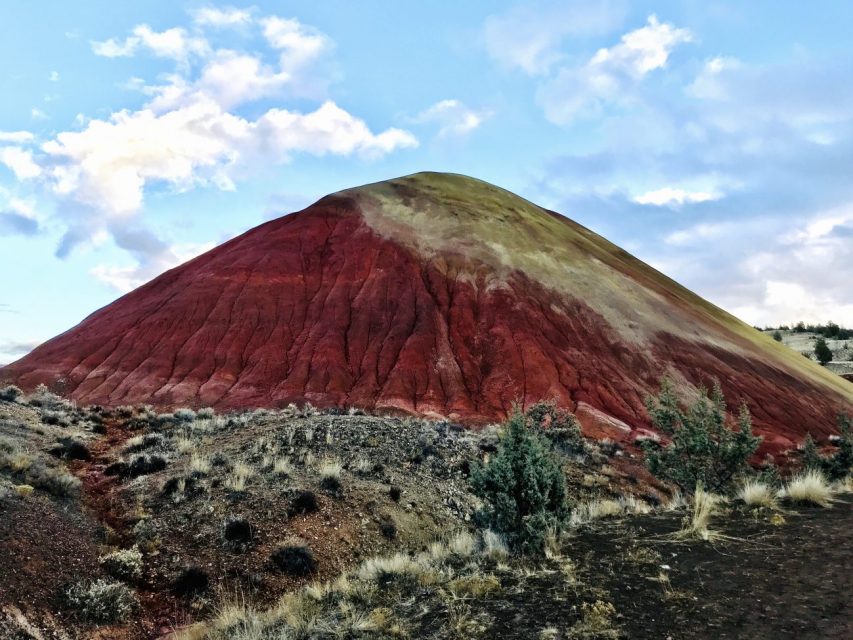 Complete Guide to Exploring the Painted Hills Oregon